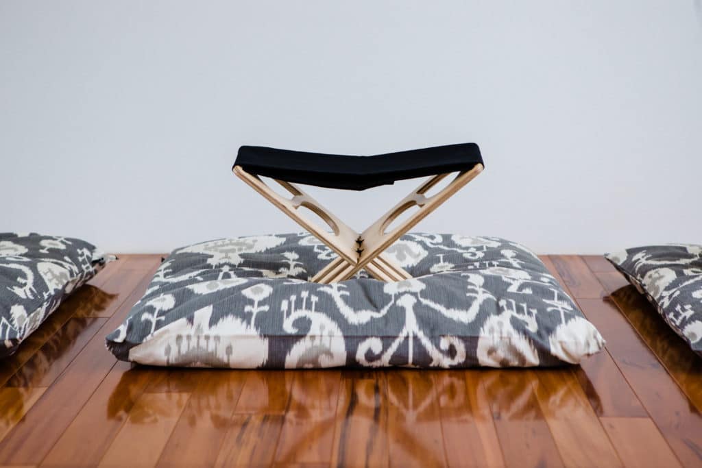 Choosing the Right Meditation Bench - Still Sitting