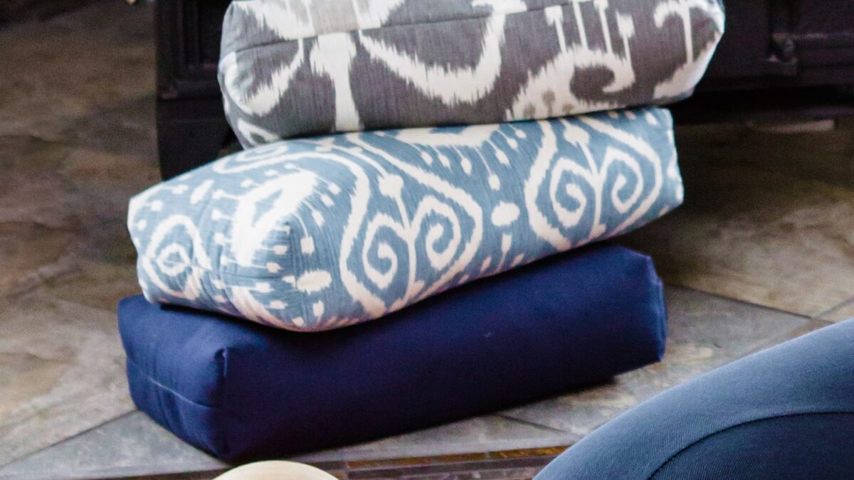 What is a zafu? - Still Sitting